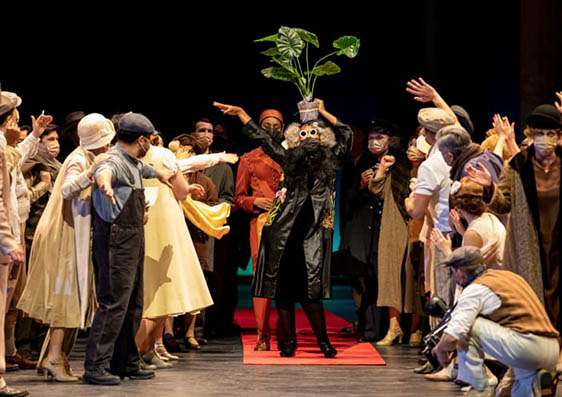 Manon at Opéra Bastille - Opéra Bastille - Theatre In Paris