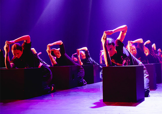 Murmuration de Sadeck Berrabah - Théâtre Le 13ème Art - theatreinparis ...
