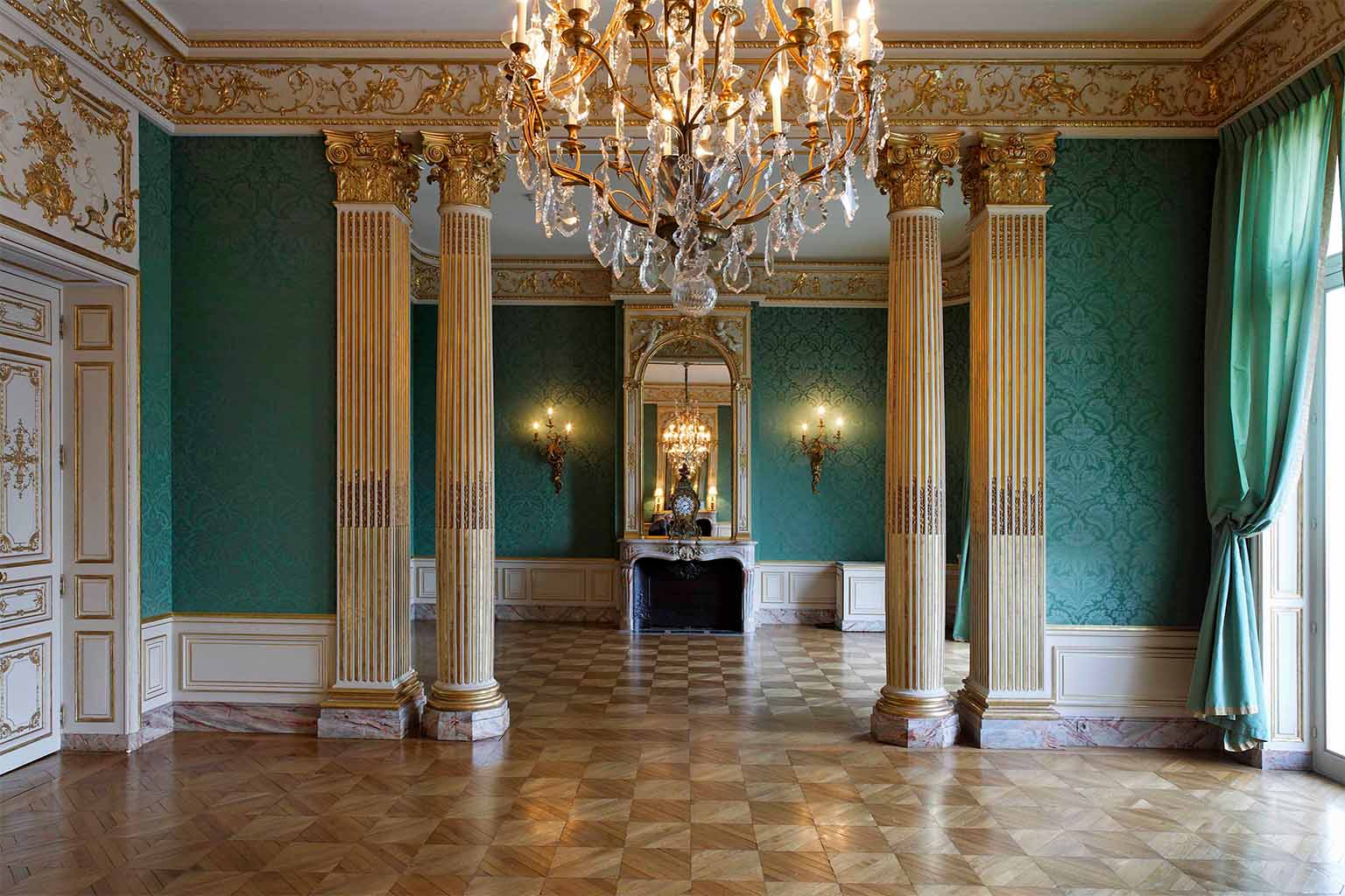 Fondation Simone et Cino Del Duca - Theatre in Paris - Shows & Experiences